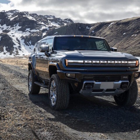 2025 GMC Hummer EV 3X Pickup Review - The Gentleman Racer
