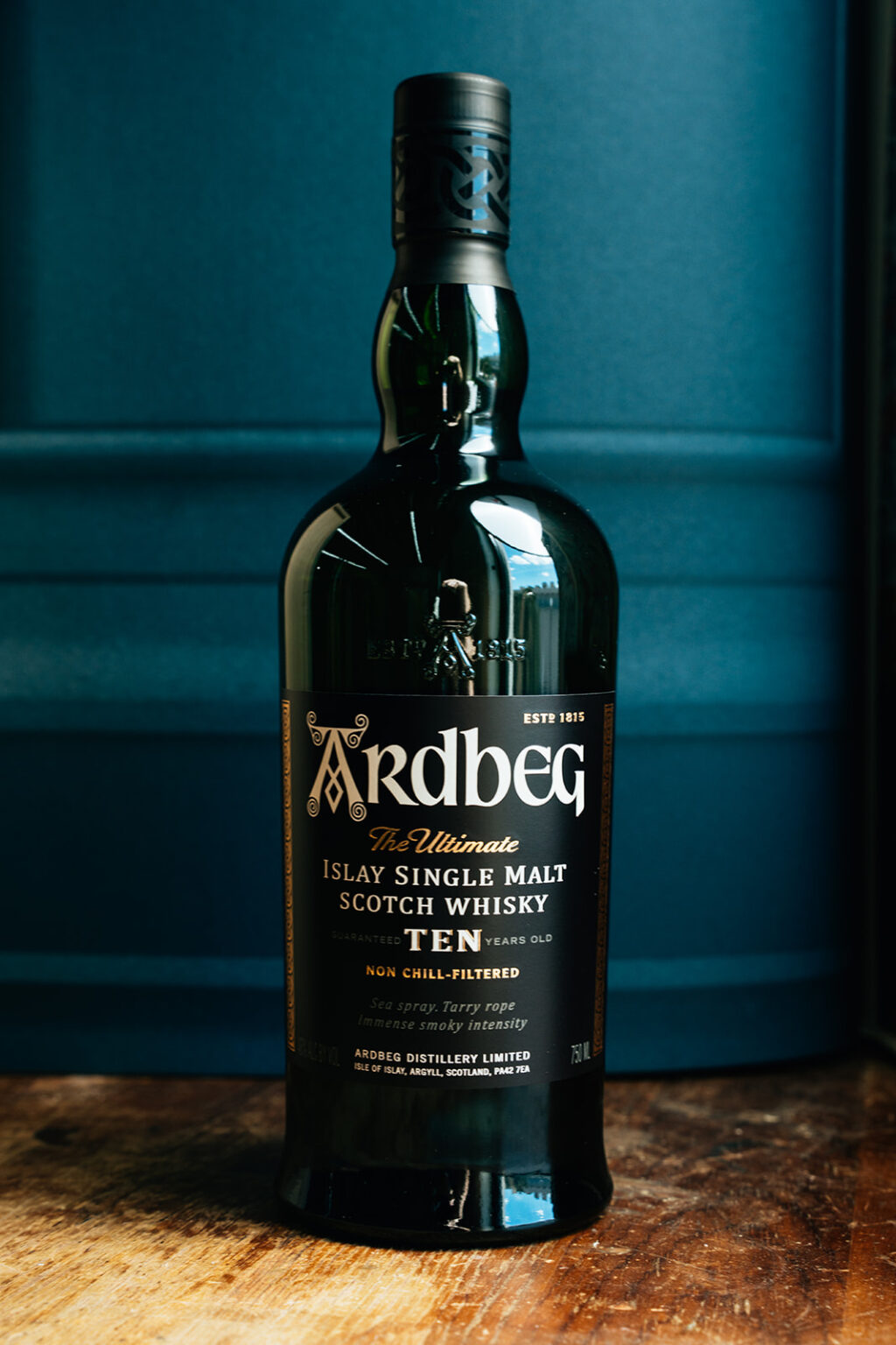 Ardbeg Ten Year Old Review: The Ultimate Islay Single Malt Scotch - The ...